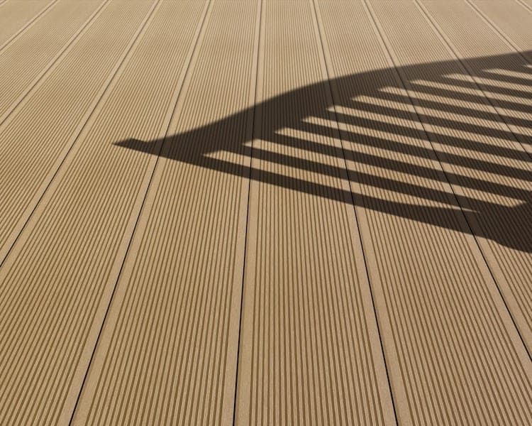 Four Ways To Light Up An Outdoor Decking Space | NeoTimber®